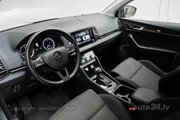 Pelēks Skoda Karoq 2018 Tallina, ar dzinēja tilpumu 1.50 L un nobraukumu 76 tūkst. km par 17900 €, foto 7 vietnē AUTOMOTO.COM.LV