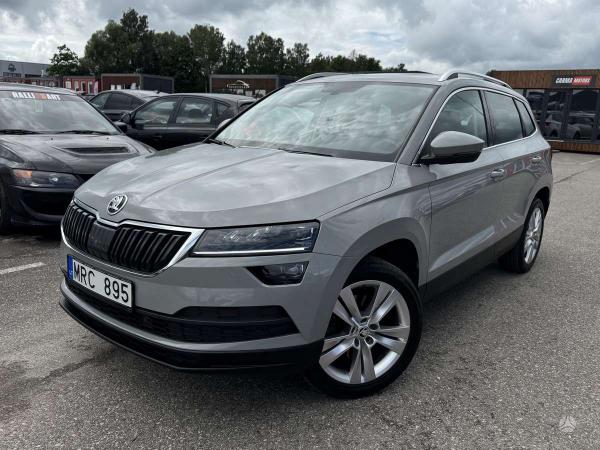 Grey Skoda Karoq 2018 in Vilnius, with an engine capacity of 1.50 L and mileage of 235 thousand km for 14990 €, photo 3 on AUTOMOTO.COM.LV