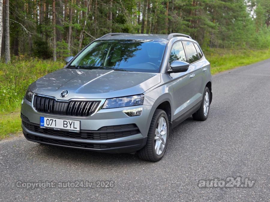 Grey Skoda Karoq 2018 in Tallinn, with an engine capacity of 1.60 L and mileage of 88 thousand km for 17800 €, photo 1 on AUTOMOTO.COM.LV