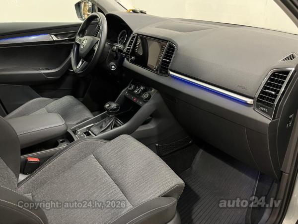 Grey Skoda Karoq 2019 in Tallinn, with an engine capacity of 1.60 L and mileage of 116 thousand km for 18500 €, photo 3 on AUTOMOTO.COM.LV