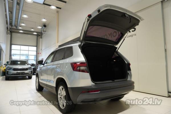 Grey Skoda Karoq 2019 in Tallinn, with an engine capacity of 1.50 L and mileage of 219 thousand km for 13900 €, photo 6 on AUTOMOTO.COM.LV