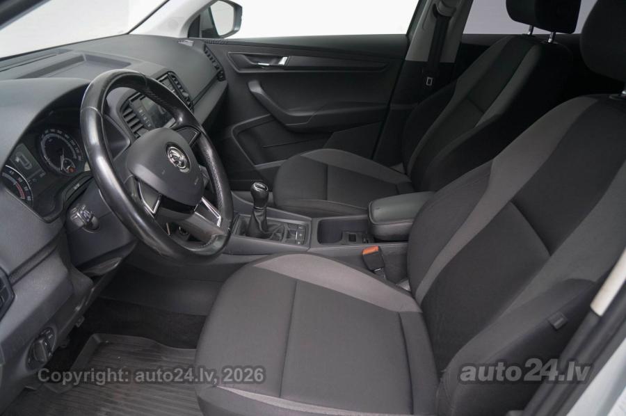 Pelēks Skoda Karoq 2019 Tallina, ar dzinēja tilpumu 1.60 L un nobraukumu 74 tūkst. km par 14990 €, foto 8 vietnē AUTOMOTO.COM.LV