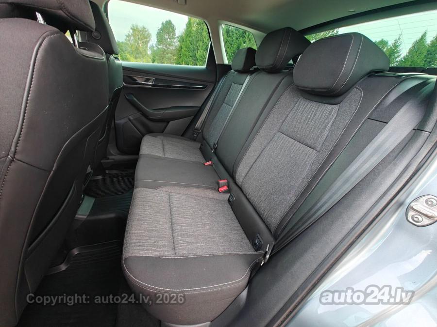 Pelēks Skoda Karoq 2019 Paide, ar dzinēja tilpumu 1.60 L un nobraukumu 127 tūkst. km par 17990 €, foto 16 vietnē AUTOMOTO.COM.LV
