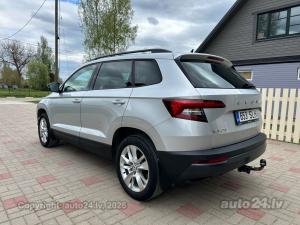 Pelēks Skoda Karoq 2021 Peltsamā, ar dzinēja tilpumu 1.50 L un nobraukumu 41 tūkst. km par 19500 €, foto 3 vietnē AUTOMOTO.COM.LV