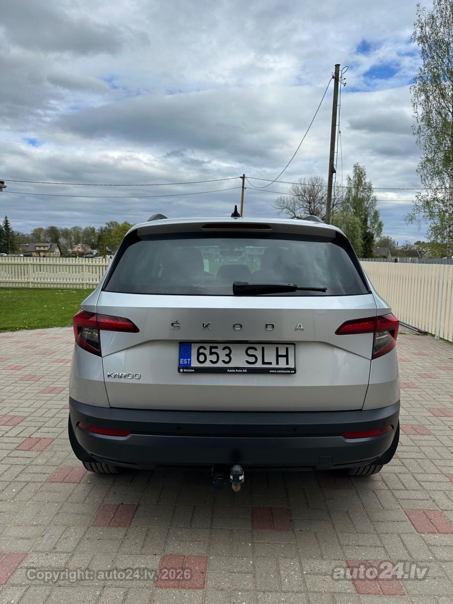 Pelēks Skoda Karoq 2021 Peltsamā, ar dzinēja tilpumu 1.50 L un nobraukumu 41 tūkst. km par 19500 €, foto 4 vietnē AUTOMOTO.COM.LV