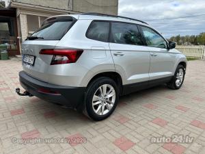Pelēks Skoda Karoq 2021 Peltsamā, ar dzinēja tilpumu 1.50 L un nobraukumu 41 tūkst. km par 19500 €, foto 5 vietnē AUTOMOTO.COM.LV