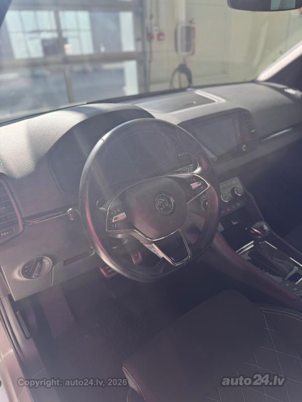 Grey Skoda Karoq 2021 in Paide, with an engine capacity of 2.00 L and mileage of 191 thousand km for 16700 €, photo 8 on AUTOMOTO.COM.LV