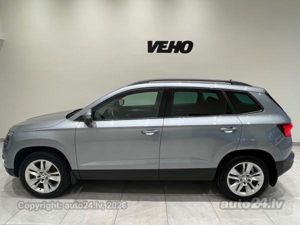 Pelēks Skoda Karoq 2021 Tallina, ar dzinēja tilpumu 1.50 L un nobraukumu 43 tūkst. km par 16500 €, foto 3 vietnē AUTOMOTO.COM.LV
