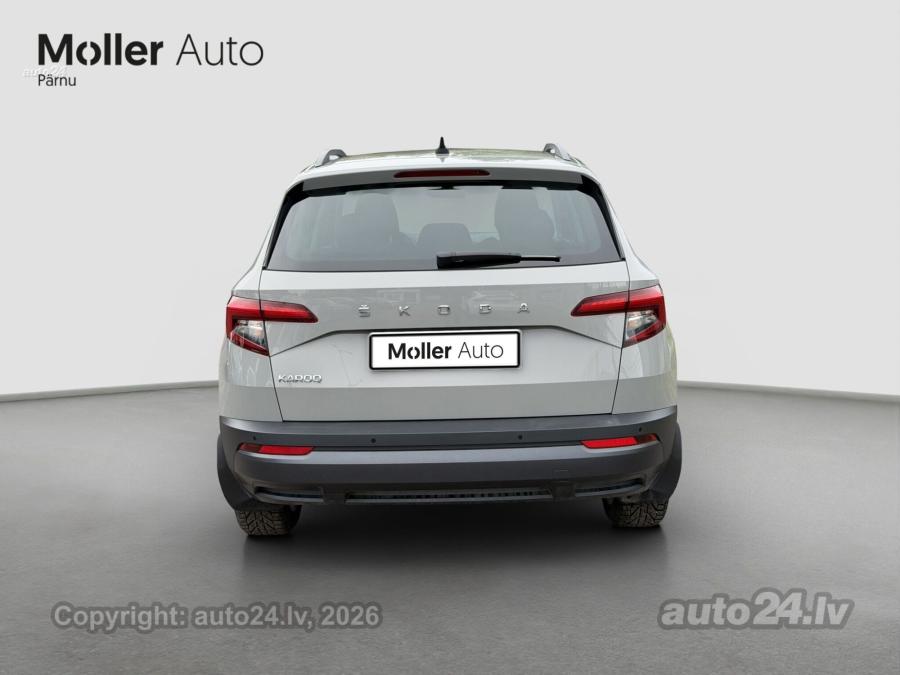 Pelēks Skoda Karoq 2021 Pērnava, ar dzinēja tilpumu 1.50 L un nobraukumu 86 tūkst. km par 19900 €, foto 5 vietnē AUTOMOTO.COM.LV