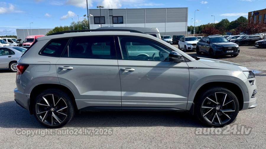 Pelēks Skoda Karoq 2021 Tallina, ar dzinēja tilpumu 2.00 L un nobraukumu 99 tūkst. km par 14900 €, foto 4 vietnē AUTOMOTO.COM.LV