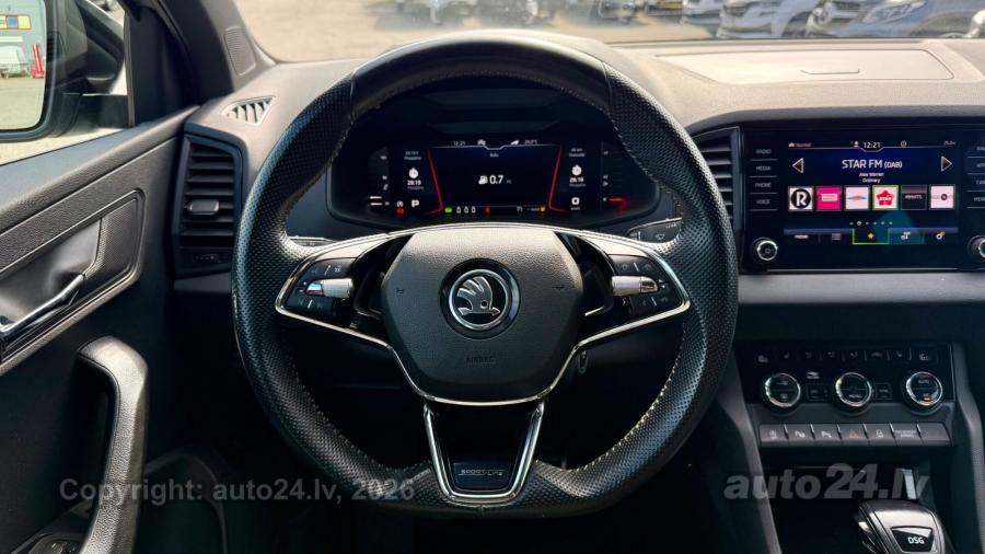 Pelēks Skoda Karoq 2021 Tallina, ar dzinēja tilpumu 2.00 L un nobraukumu 99 tūkst. km par 14900 €, foto 11 vietnē AUTOMOTO.COM.LV