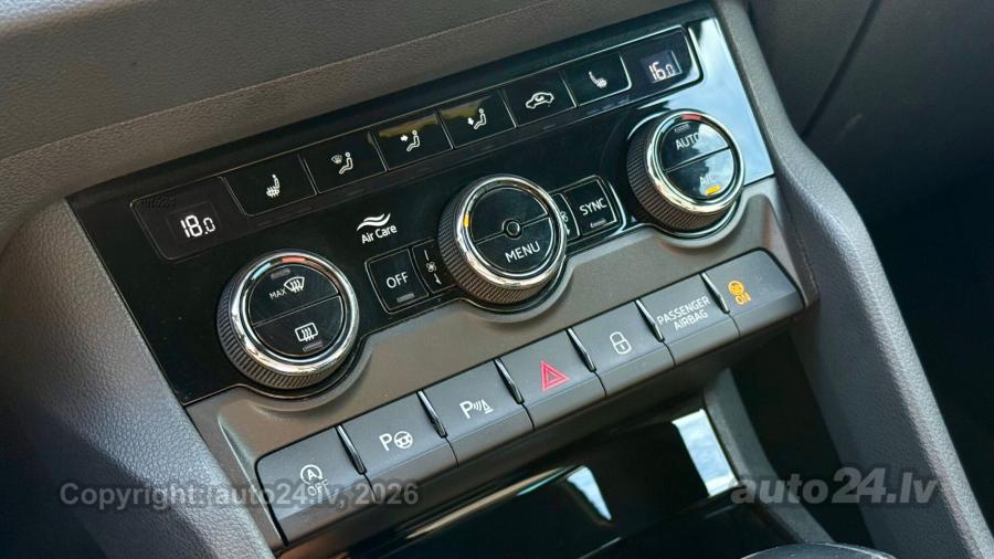 Pelēks Skoda Karoq 2021 Tallina, ar dzinēja tilpumu 2.00 L un nobraukumu 99 tūkst. km par 14900 €, foto 12 vietnē AUTOMOTO.COM.LV