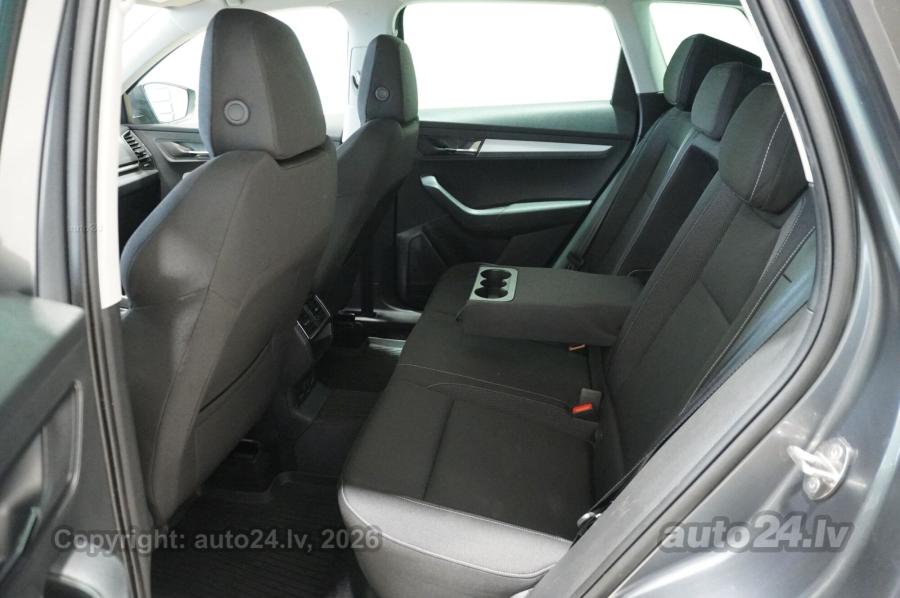 Grey Skoda Karoq 2022 in Tallinn, with an engine capacity of 2.00 L and mileage of 171 thousand km for 19900 €, photo 11 on AUTOMOTO.COM.LV