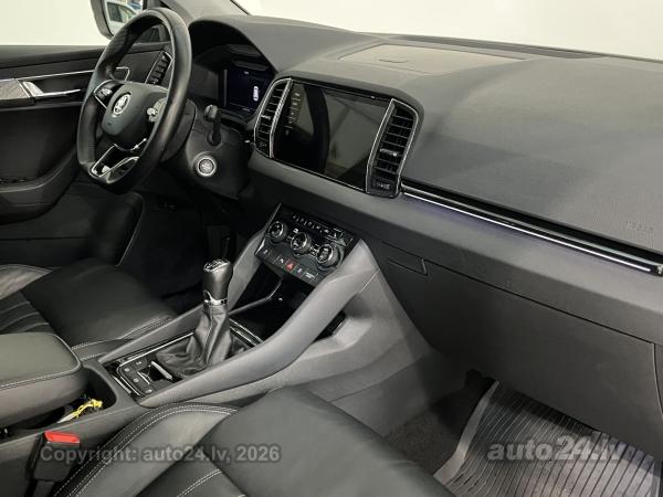 Pelēks Skoda Karoq 2022 Tallina, ar dzinēja tilpumu 2.00 L un nobraukumu 157 tūkst. km par 19900 €, foto 3 vietnē AUTOMOTO.COM.LV