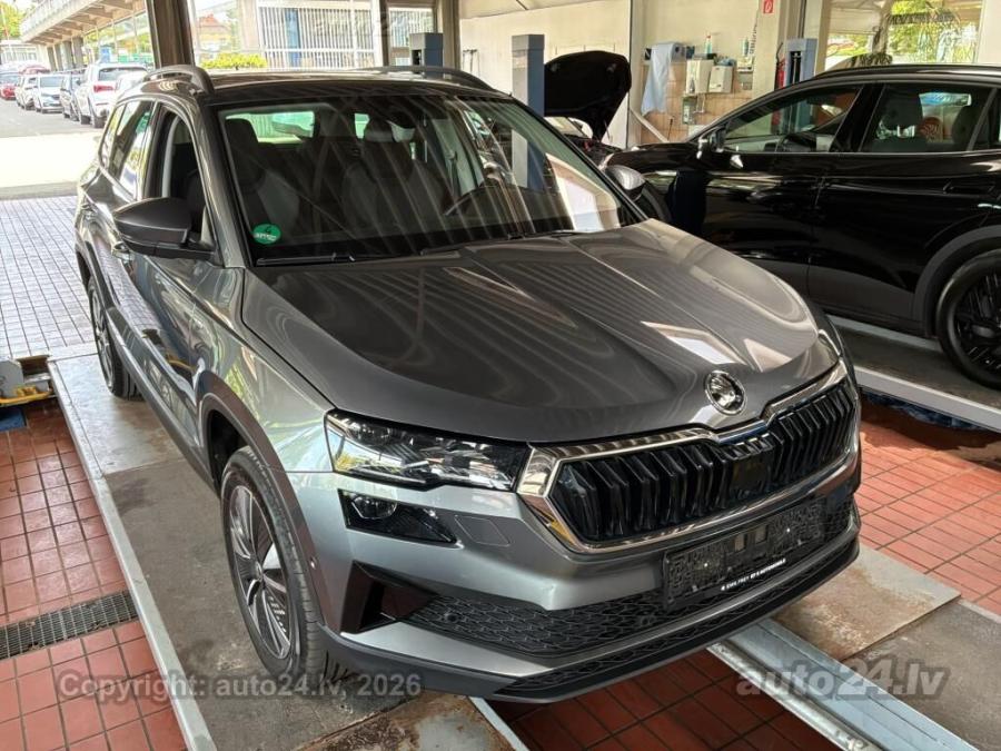 Pelēks Skoda Karoq 2022 Tallina, ar dzinēja tilpumu 2.00 L un nobraukumu 124 tūkst. km par 22500 €, foto 3 vietnē AUTOMOTO.COM.LV