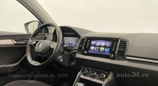 Pelēks Skoda Karoq 2023 Tallina, ar dzinēja tilpumu 1.50 L un nobraukumu 29 tūkst. km par 27500 €, foto 11 vietnē AUTOMOTO.COM.LV