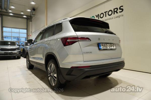 Grey Skoda Karoq 2023 in Tallinn, with an engine capacity of 1.50 L and mileage of 7 thousand km for 26900 €, photo 2 on AUTOMOTO.COM.LV