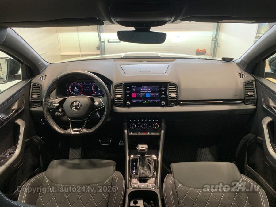 Grey Skoda Karoq 2023 in Rakvere, with an engine capacity of 2.00 L and mileage of 70 thousand km for 29400 €, photo 8 on AUTOMOTO.COM.LV