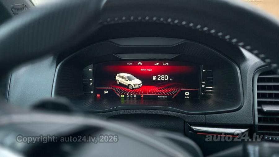 Серый Шкода Karoq 2023 в Таллин, объемом двигателя 2.00 л и пробегом 50 тыс. км за 29099 €, фото 6 на AUTOMOTO.COM.LV