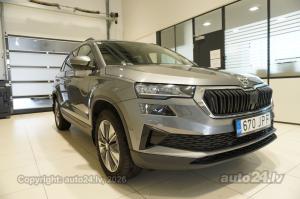Grey Skoda Karoq 2023 in Tallinn, with an engine capacity of 2.00 L and mileage of 109 thousand km for 23500 €, photo 5 on AUTOMOTO.COM.LV