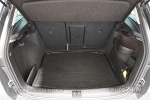 Grey Skoda Karoq 2023 in Tallinn, with an engine capacity of 2.00 L and mileage of 109 thousand km for 23500 €, photo 8 on AUTOMOTO.COM.LV