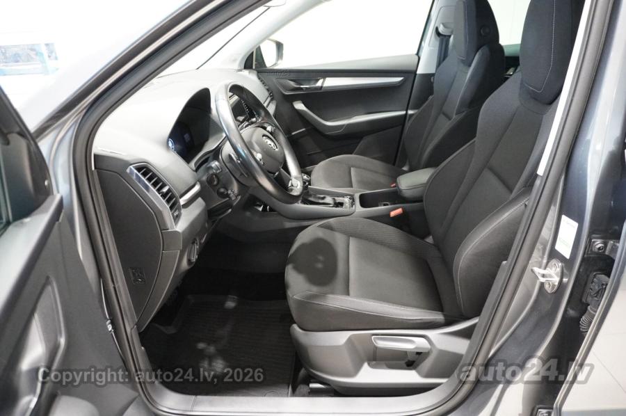 Grey Skoda Karoq 2023 in Tallinn, with an engine capacity of 2.00 L and mileage of 109 thousand km for 23500 €, photo 13 on AUTOMOTO.COM.LV