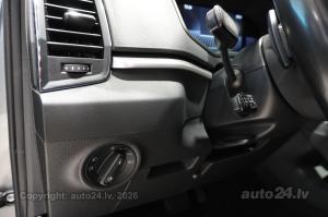 Grey Skoda Karoq 2023 in Tallinn, with an engine capacity of 2.00 L and mileage of 109 thousand km for 23500 €, photo 15 on AUTOMOTO.COM.LV