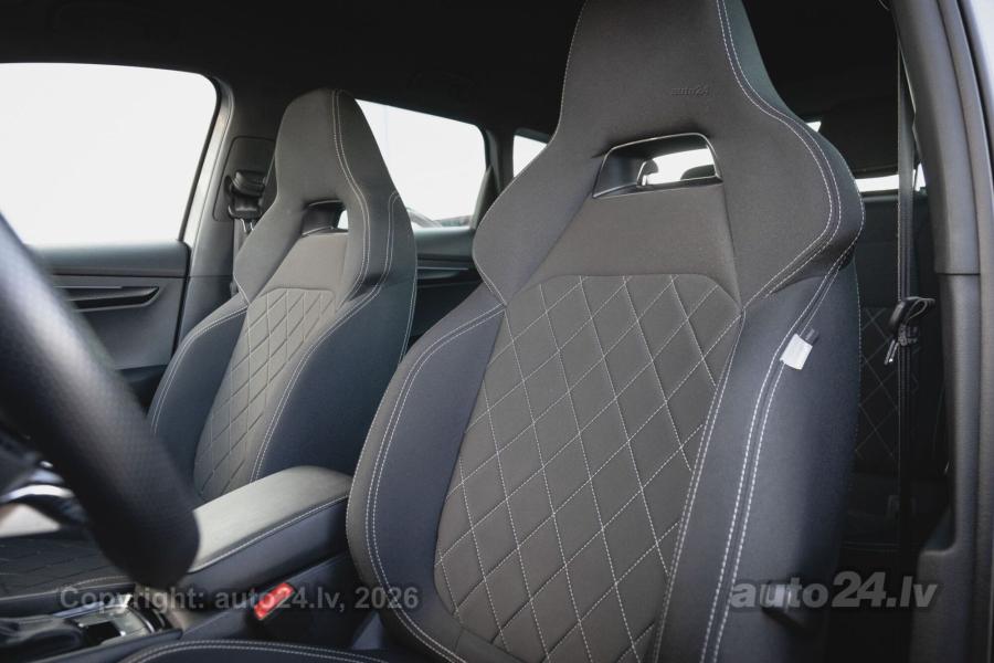 Grey Skoda Karoq 2023 in Tartu, with an engine capacity of 2.00 L and mileage of 52 thousand km for 30900 €, photo 13 on AUTOMOTO.COM.LV