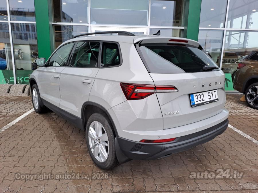 Pelēks Skoda Karoq 2024 Tartu, ar dzinēja tilpumu 1.50 L un nobraukumu 29 tūkst. km par 28900 €, foto 2 vietnē AUTOMOTO.COM.LV