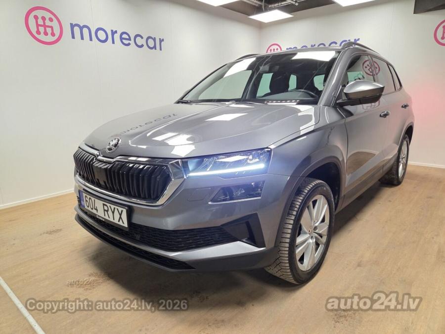 Pelēks Skoda Karoq 2024 Tallina, ar dzinēja tilpumu 2.00 L un nobraukumu 38 tūkst. km par 31500 €, foto 3 vietnē AUTOMOTO.COM.LV
