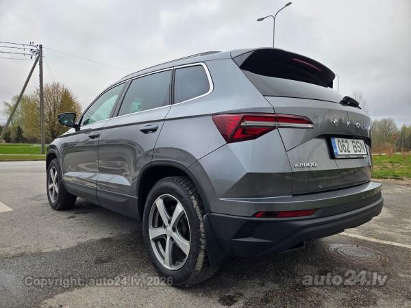 Grey Skoda Karoq 2024 in Tallinn, with an engine capacity of 1.50 L and mileage of 46 thousand km for 28200 €, photo 8 on AUTOMOTO.COM.LV