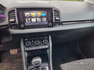 Grey Skoda Karoq 2024 in Tallinn, with an engine capacity of 1.50 L and mileage of 46 thousand km for 28200 €, photo 16 on AUTOMOTO.COM.LV