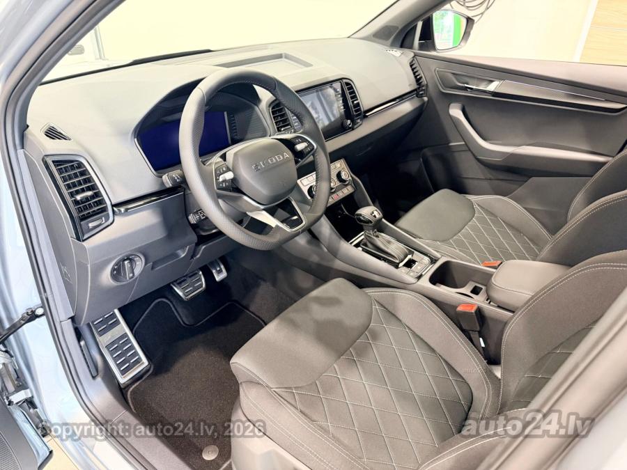 Pelēks Skoda Karoq 2026 Viljandi, ar dzinēja tilpumu 1.50 L un nobraukumu 0 tūkst. km par 34400 €, foto 8 vietnē AUTOMOTO.COM.LV