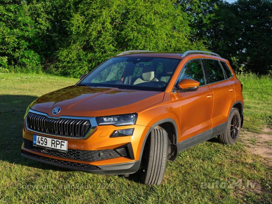 Oranžs Skoda Karoq 2023 Tallina, ar dzinēja tilpumu 1.50 L un nobraukumu 44 tūkst. km par 29900 €, foto 1 vietnē AUTOMOTO.COM.LV