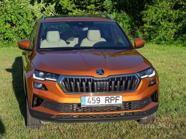 Оранжевый Шкода Karoq 2023 в Таллин, объемом двигателя 1.50 л и пробегом 44 тыс. км за 29900 €, фото 4 на AUTOMOTO.COM.LV