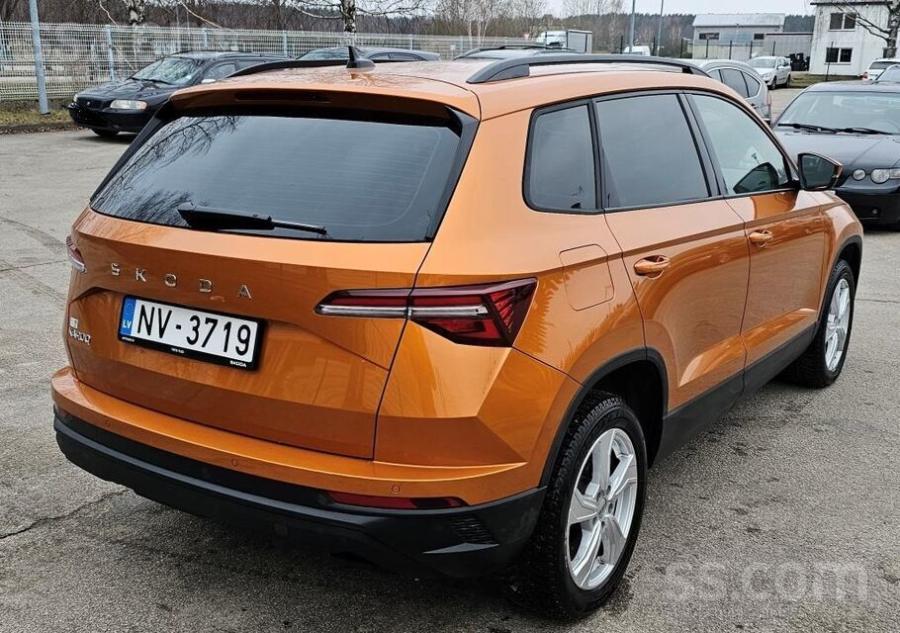 Oranžs Skoda Karoq 2024 Rīga, ar dzinēja tilpumu 1.50 L un nobraukumu 19 tūkst. km par 25000 €, foto 7 vietnē AUTOMOTO.COM.LV
