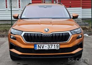 Oranžs Skoda Karoq 2024 Rīga, ar dzinēja tilpumu 1.50 L un nobraukumu 19 tūkst. km par 25000 €, foto 8 vietnē AUTOMOTO.COM.LV