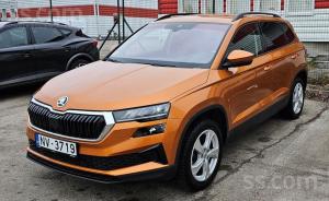 Oranžs Skoda Karoq 2024 Rīga, ar dzinēja tilpumu 1.50 L un nobraukumu 19 tūkst. km par 24000 €, foto 5 vietnē AUTOMOTO.COM.LV