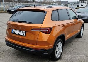 Oranžs Skoda Karoq 2024 Rīga, ar dzinēja tilpumu 1.50 L un nobraukumu 19 tūkst. km par 24000 €, foto 7 vietnē AUTOMOTO.COM.LV