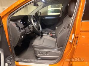 Orange Skoda Karoq 2023 in Tallinn, with an engine capacity of 1.50 L and mileage of 16 thousand km for 26500 €, photo 10 on AUTOMOTO.COM.LV