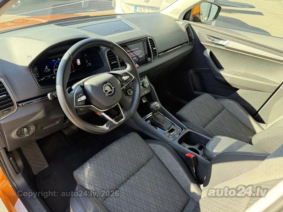 Oranžs Skoda Karoq 2023 Tallina, ar dzinēja tilpumu 1.50 L un nobraukumu 57 tūkst. km par 25995 €, foto 10 vietnē AUTOMOTO.COM.LV