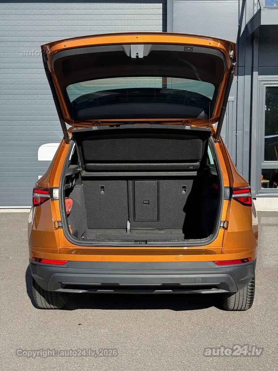 Oranžs Skoda Karoq 2023 Tallina, ar dzinēja tilpumu 1.50 L un nobraukumu 57 tūkst. km par 25995 €, foto 25 vietnē AUTOMOTO.COM.LV