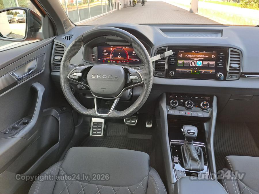Оранжевый Шкода Karoq 2025 в Тарту, объемом двигателя 2.00 л и пробегом 19 тыс. км за 37900 €, фото 4 на AUTOMOTO.COM.LV