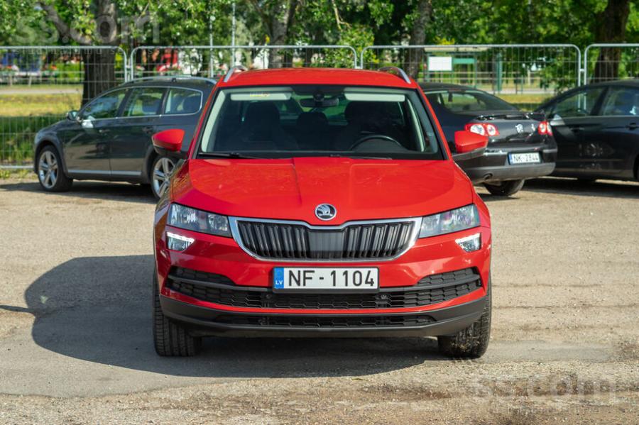 Sarkans Skoda Karoq 2018 Liepāja, ar dzinēja tilpumu 2.00 L un nobraukumu 388 tūkst. km par 14800 €, foto 6 vietnē AUTOMOTO.COM.LV