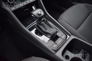 Sarkans Skoda Karoq 2018 Rīga, ar dzinēja tilpumu 1.00 L un nobraukumu 118 tūkst. km par 13500 €, foto 6 vietnē AUTOMOTO.COM.LV