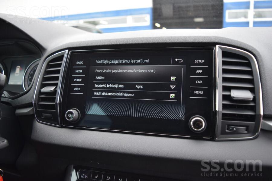 Sarkans Skoda Karoq 2018 Rīga, ar dzinēja tilpumu 1.00 L un nobraukumu 118 tūkst. km par 13500 €, foto 10 vietnē AUTOMOTO.COM.LV