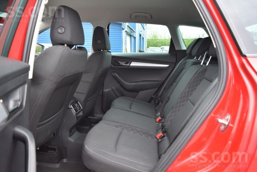 Sarkans Skoda Karoq 2018 Rīga, ar dzinēja tilpumu 1.00 L un nobraukumu 118 tūkst. km par 13500 €, foto 15 vietnē AUTOMOTO.COM.LV