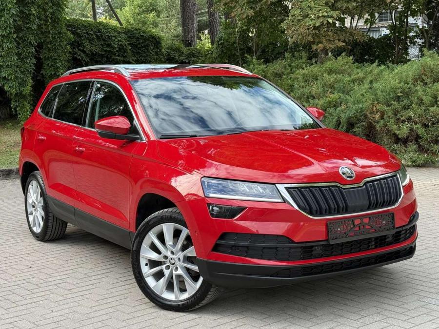 Sarkans Skoda Karoq 2018 Prienai, ar dzinēja tilpumu 1.60 L un nobraukumu 245 tūkst. km par 13950 €, foto 4 vietnē AUTOMOTO.COM.LV