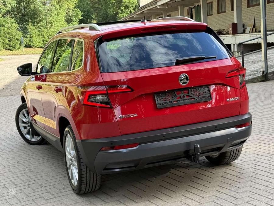 Sarkans Skoda Karoq 2018 Prienai, ar dzinēja tilpumu 1.60 L un nobraukumu 245 tūkst. km par 13950 €, foto 9 vietnē AUTOMOTO.COM.LV