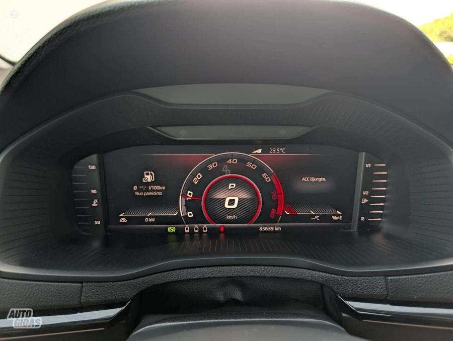 Red Skoda Karoq 2019 in Vilnius, with an engine capacity of 1.50 L and mileage of 86 thousand km for 19700 €, photo 11 on AUTOMOTO.COM.LV